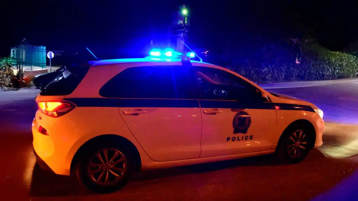 Για ένα «τι με κοιτάς έτσι» ξεκίνησε ο καβγάς 20 Αλβανών με μαχαιρώματα ...