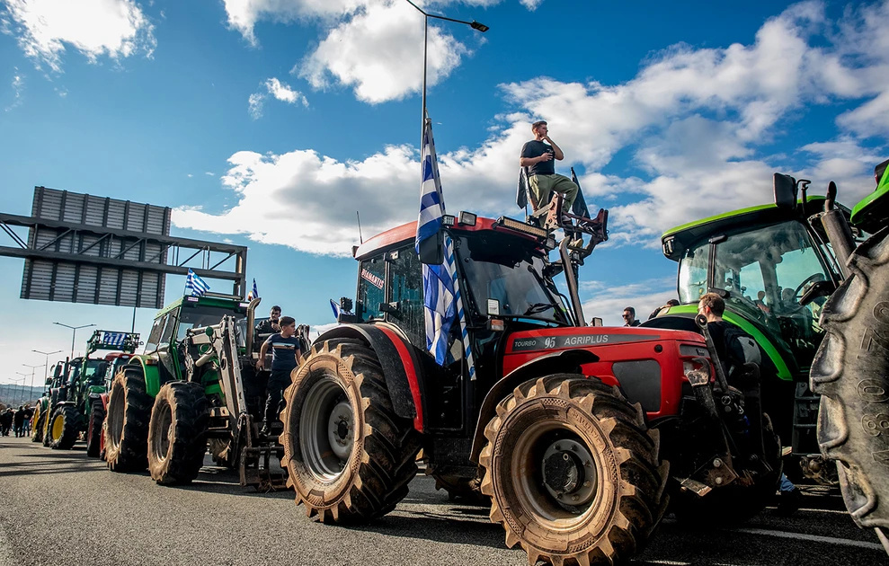 ΑΝΑΤΡΟΠΗ: ΑΥΤΗ ΕΙΝΑΙ Η ΟΡΙΣΤΙΚΗ ΑΠΟΦΑΣΗ ΤΩΝ ΑΓΡΟΤΩΝ - Reporter Online